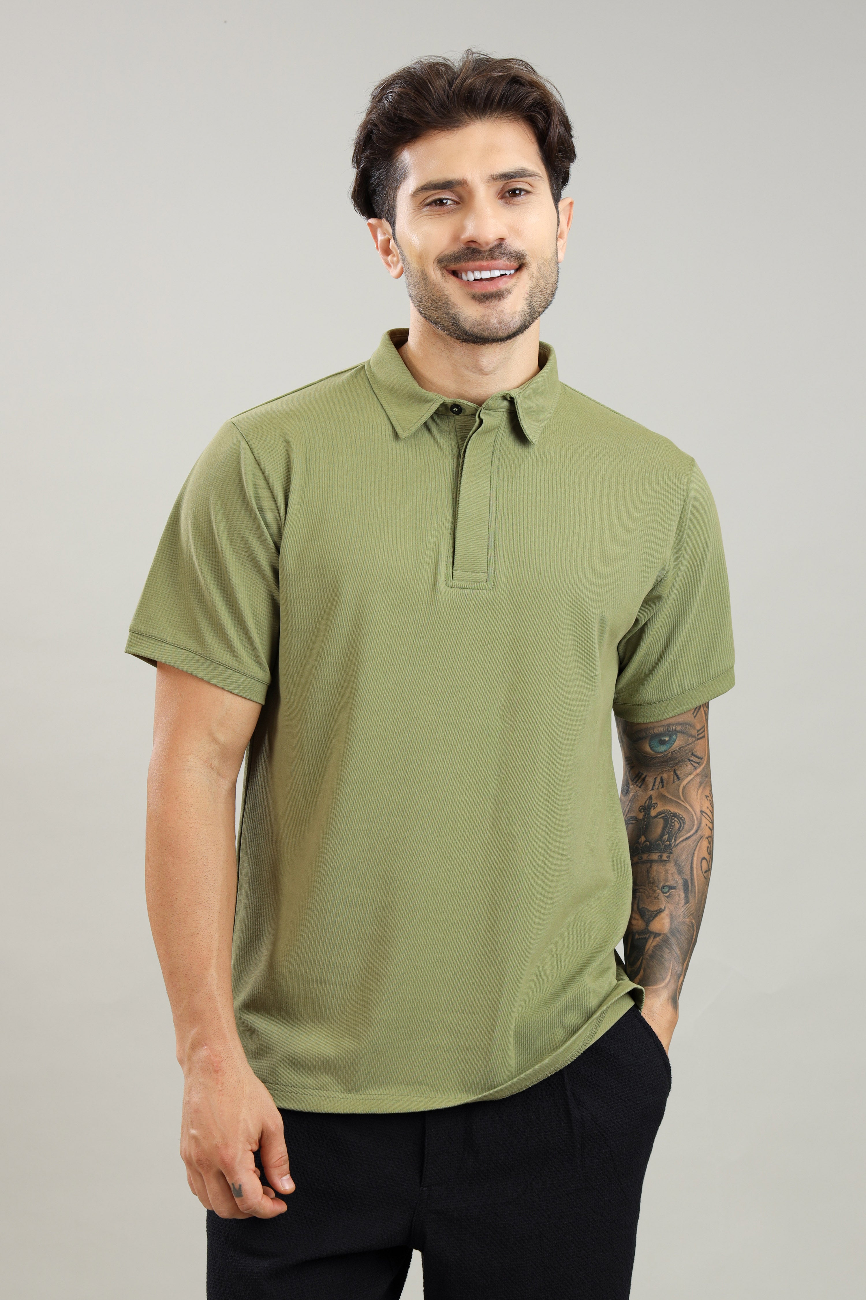 Men's Green Hidden Placket Polo T-Shirt – neofaa.com